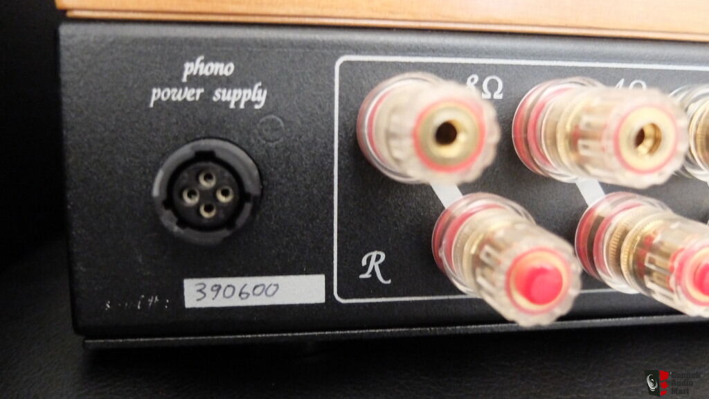 UNISON SINFONIA TUBE INTEGRATED AMPLIFIER Photo #947714 - UK Audio Mart