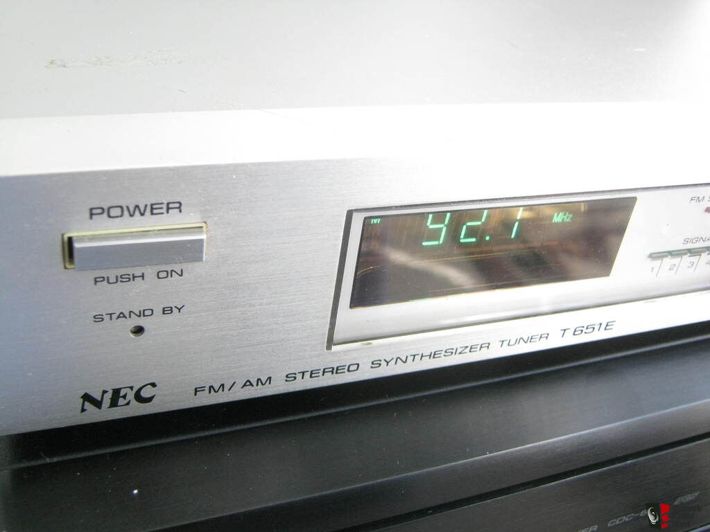 NEC T-651E Stereo Synthesizer Tuner - Authentic Series Photo #957631 ...
