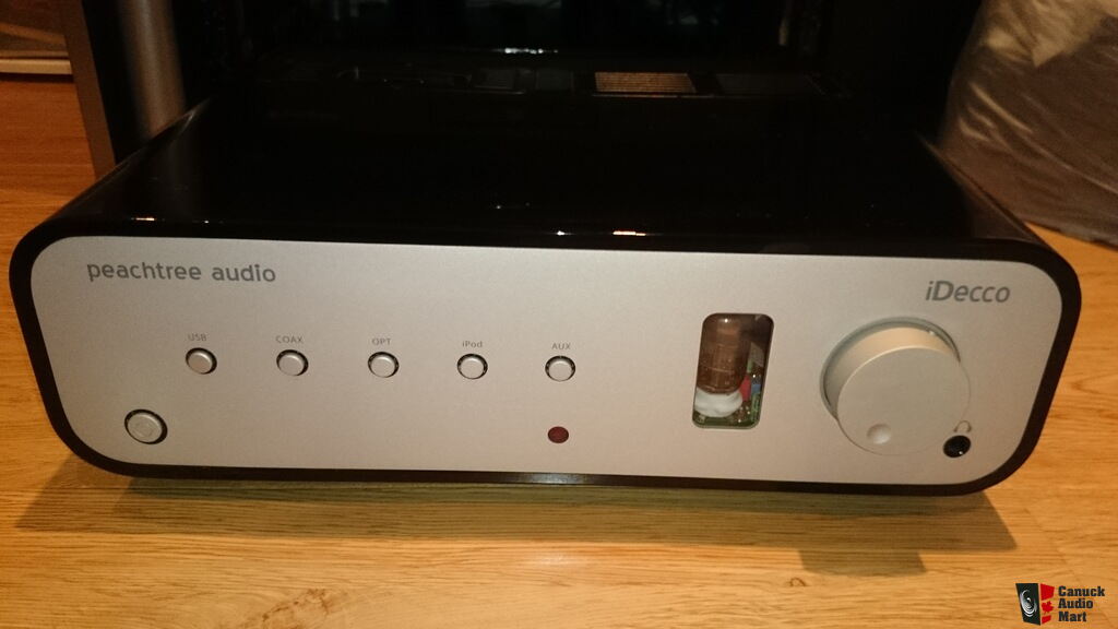 Peachtree iDecco iPod Dock + DAC + Integrated Amplifier For Sale ...