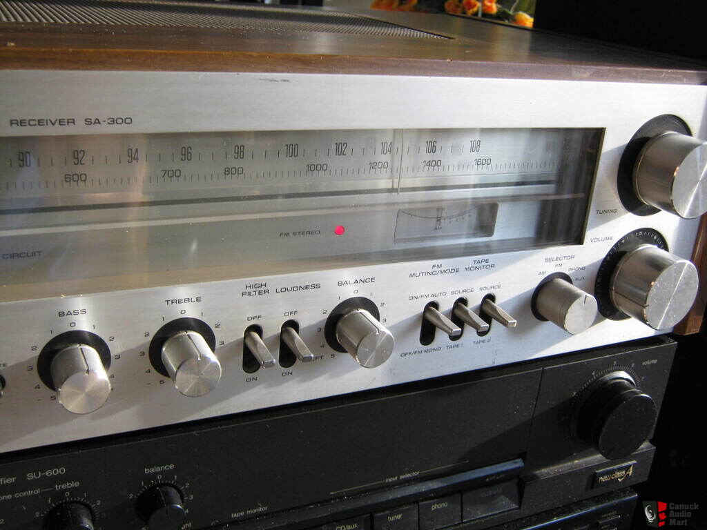 Technics SA-300 Receiver Photo #976624 - Canuck Audio Mart
